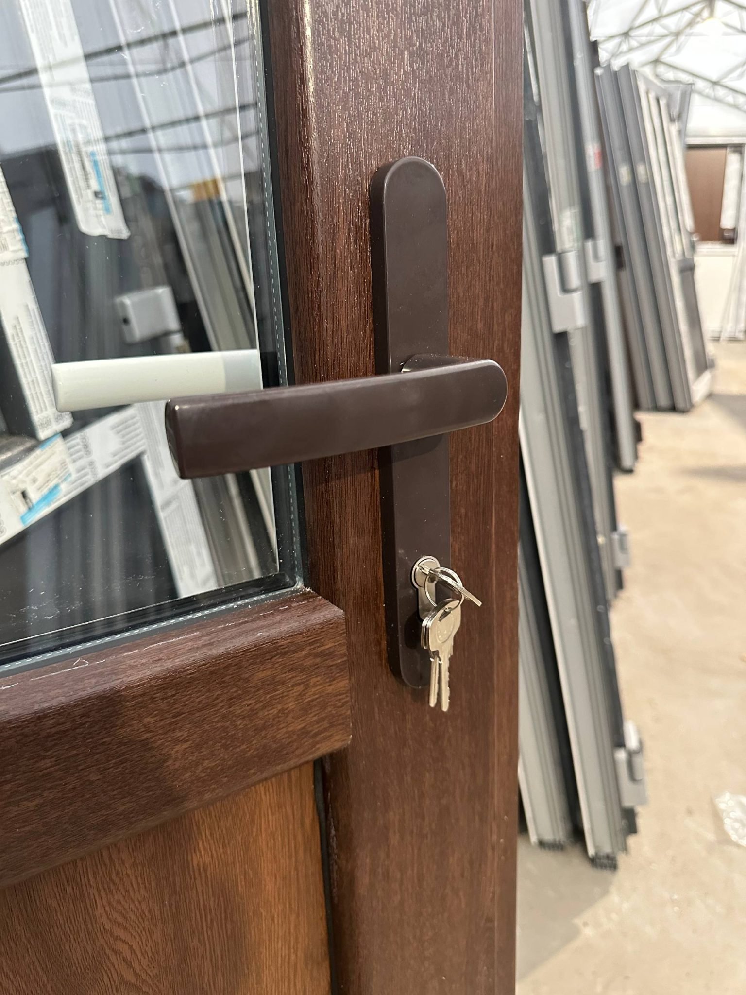 Plastikinės lauko durys | PVC durys | Sandarios ir šiltos